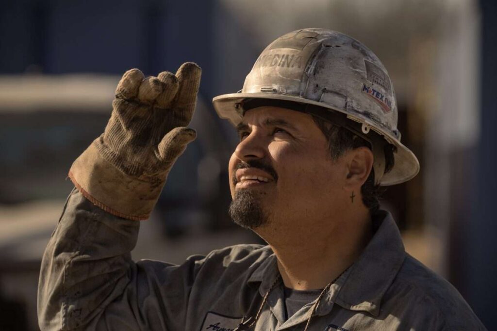Michael Peña’s Oil Patch Transformation - Landman.tv