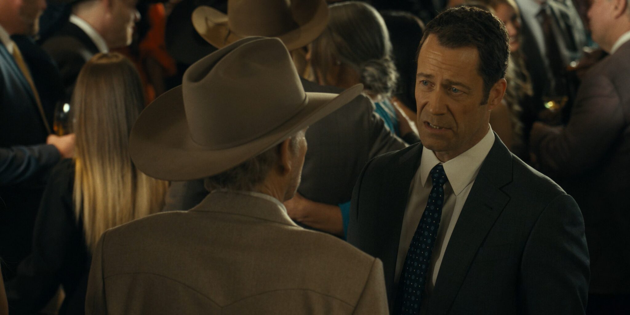 Landman S2 Premiere: Critics & Fans - Landman.tv